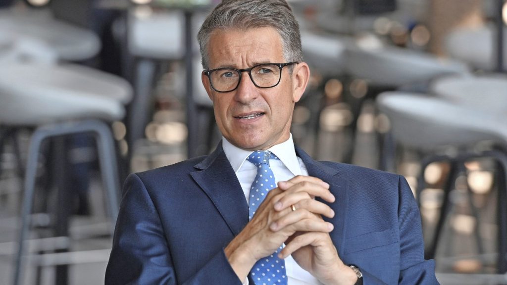 Stefan Quandt Net Worth and Fascinating Facts About the BMW Billionaire ...